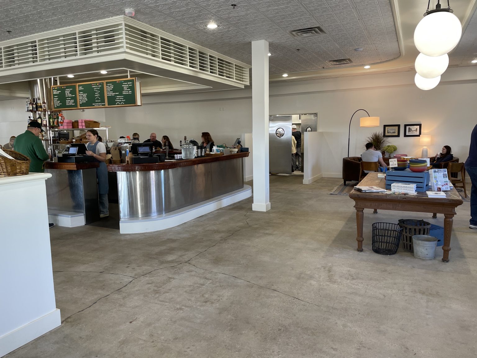 Review: Bernie’s in East Grand Forks (Molly Yeh’s Restaurant) | The Mighty 790 KFGO | KFGO